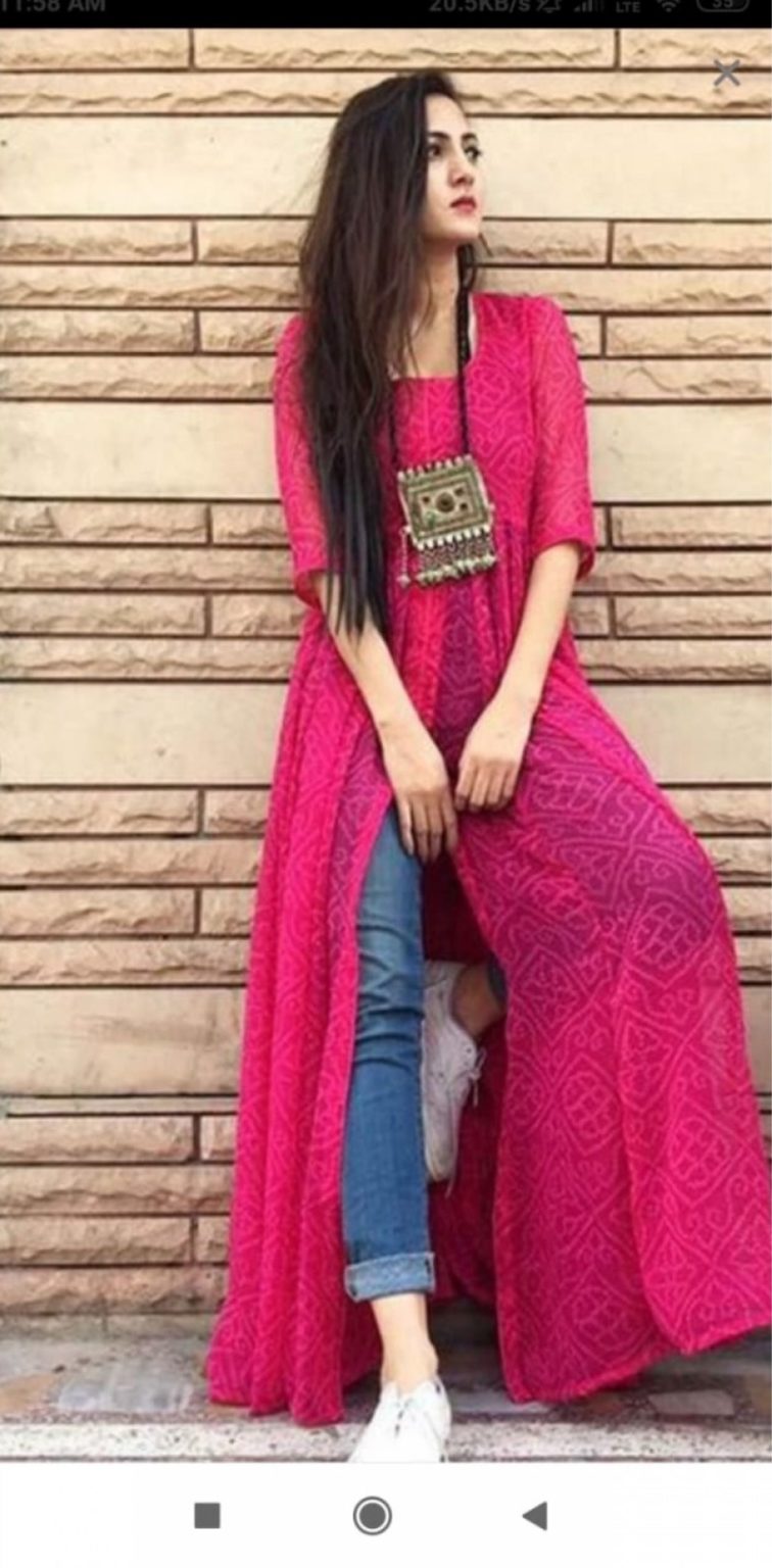 10 Gorgeous Indian Dresses for Short Height Girls To Look Tall