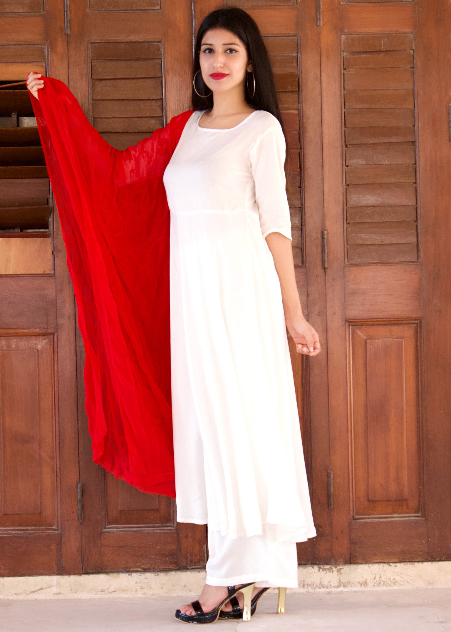 10 Perfect Color Combination for Dress Material for Women 2021 » StylesXP